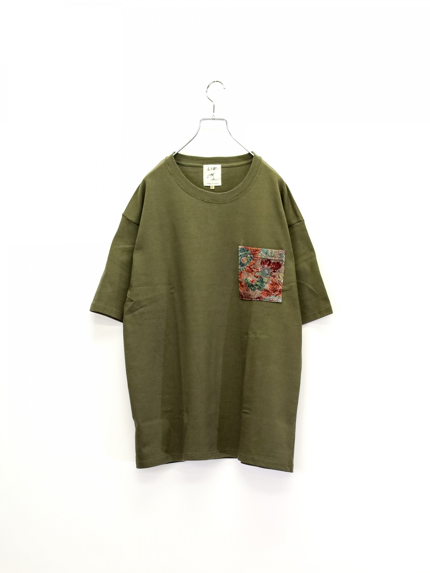 VOO GP TEE / Olive | FLATBUSH（フラットブッシュ）公式オンラインサイト