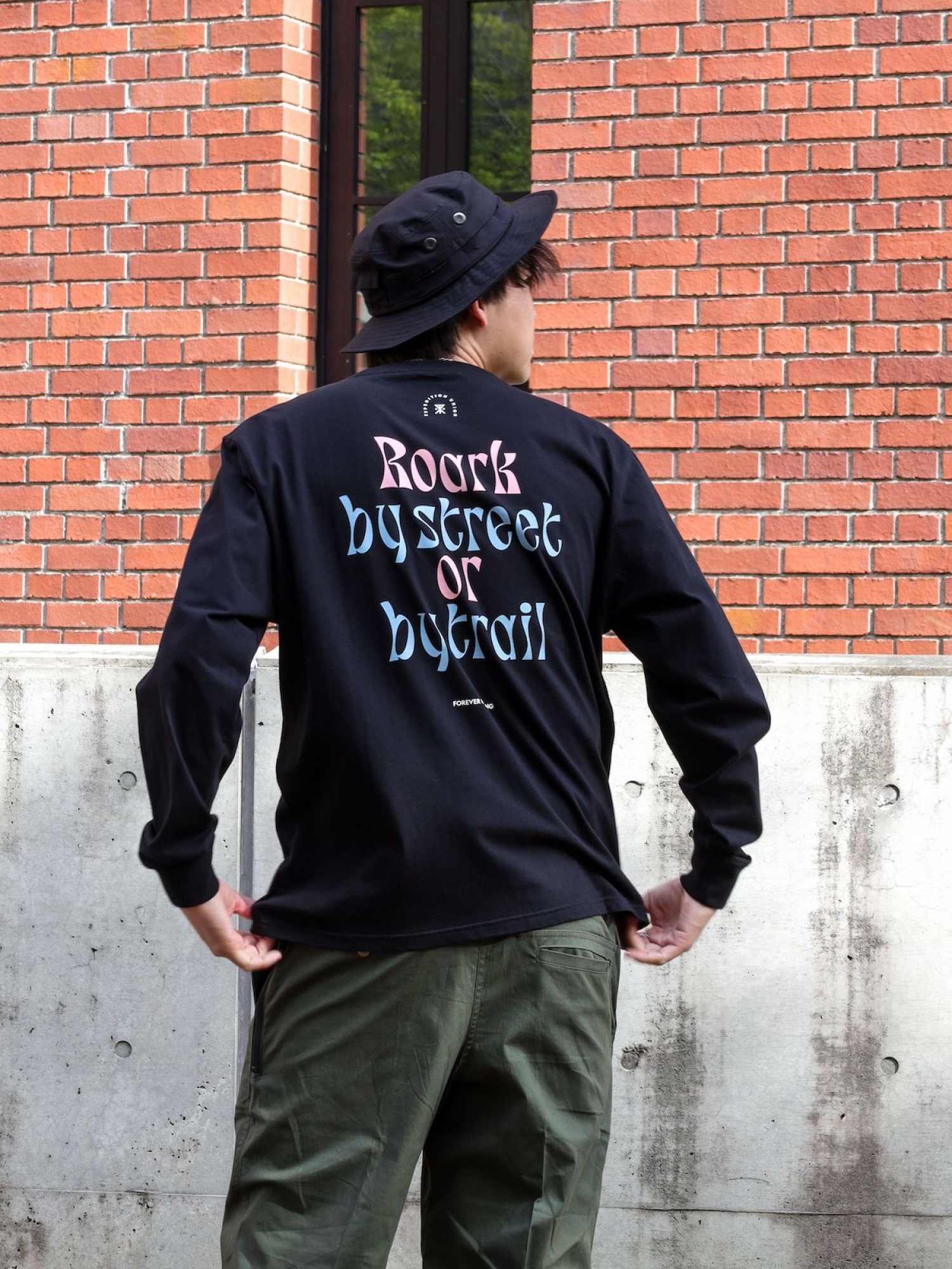 ROARK REVIVAL "B.S.B.T" LS TEE / Black | FLATBUSH（フラットブッシュ）公式オンラインサイト