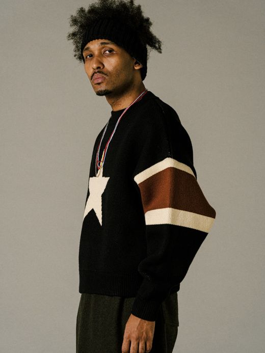 AMBERGLEAM STAR JAGUARD SWEATER / Black | FLATBUSH（フラットブッシュ）公式オンラインサイト