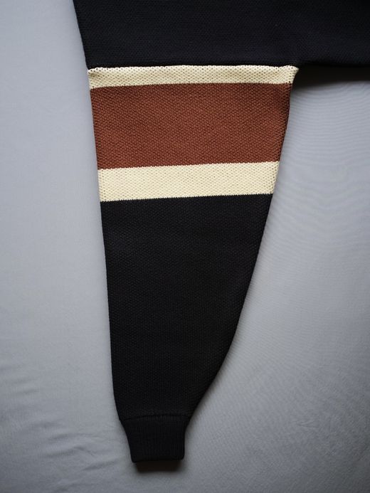 AMBERGLEAM STAR WARM SWEATER / Black | FLATBUSH（フラットブッシュ）公式オンラインサイト